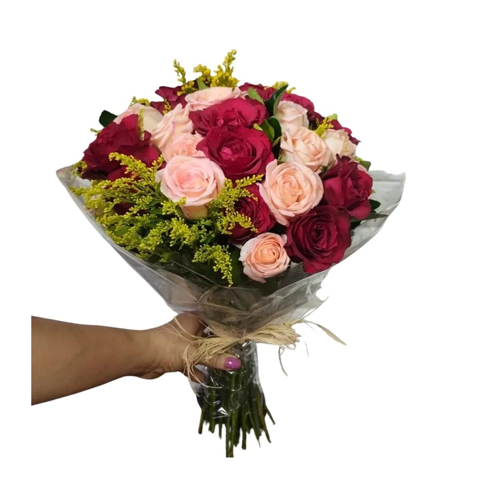 Buquê Tradicional Carinho de Rosas - Floricultura Flor de Liz ...